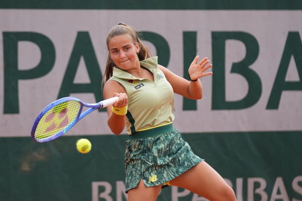 Charo Esquiva cae ante la principal favorita en Roland Garros