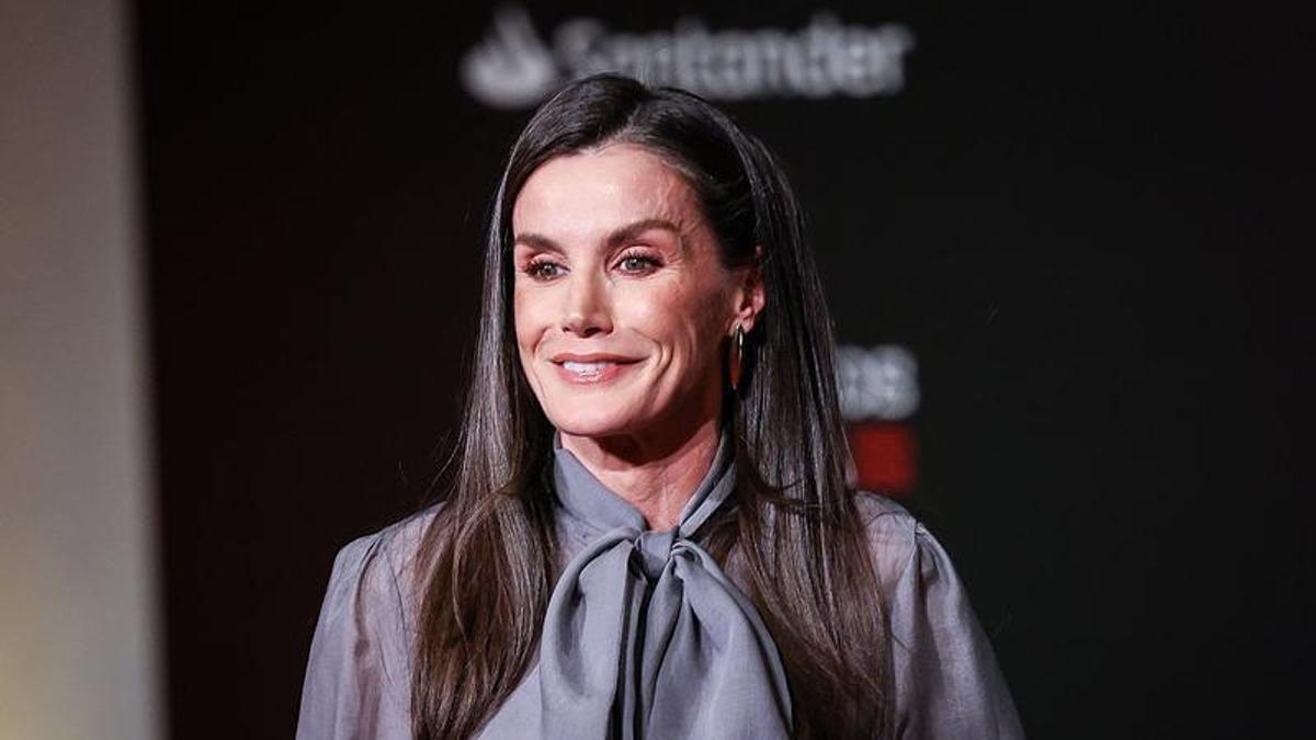 REINA LETIZIA SAL PIMIENTA DIFUMINAR CANAS | La reina Letizia y la ...