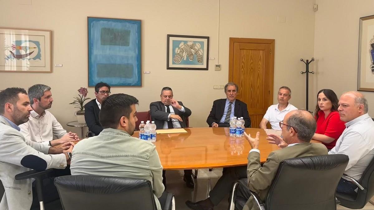 UNIVERSIDAD EN REQUENA | Requena da el salto a la universidad con la ...