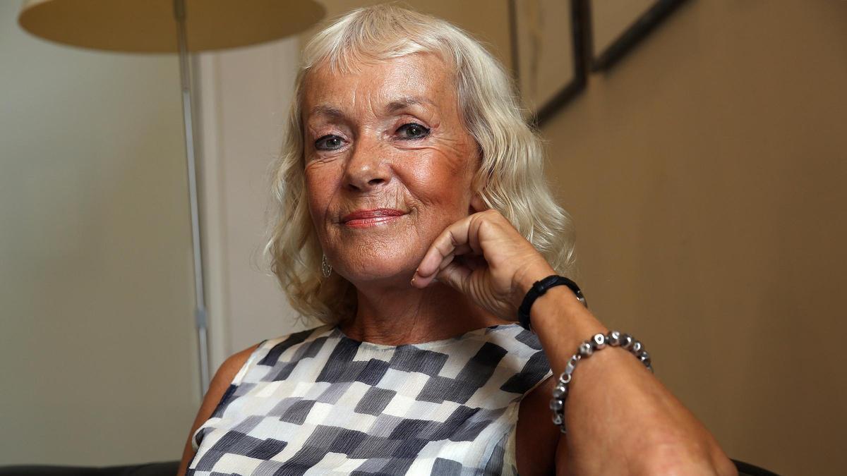 LIBROS | Monika Zgustova, escritora y traductora: "La identidad de uno ...