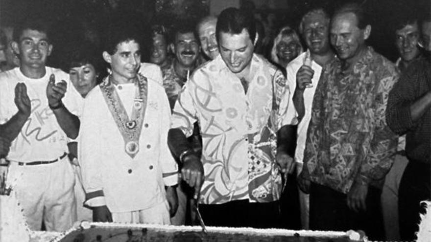 Tony Pike, fundador del Hotel Pikes, fallece en Ibiza