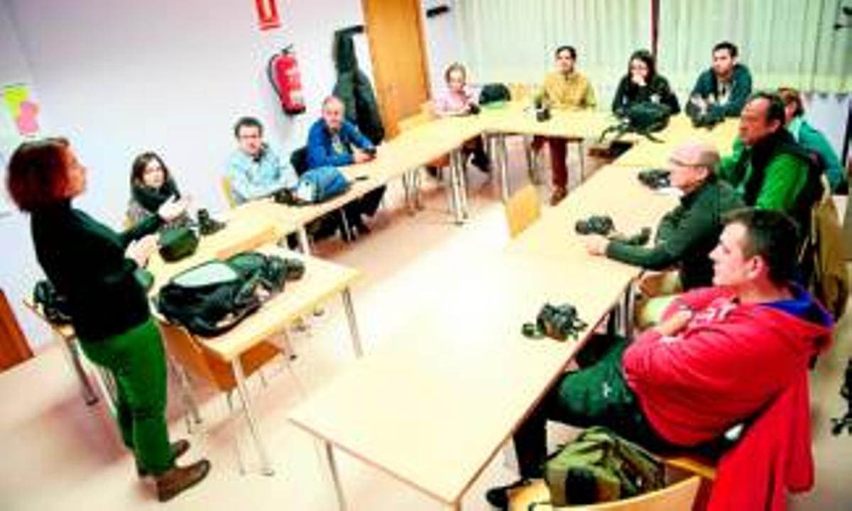 Las imágenes llenan el Centro Cívico Isaac Valero