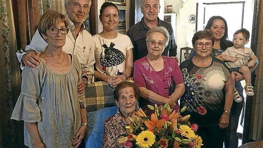 Natividad Torres cumple 100