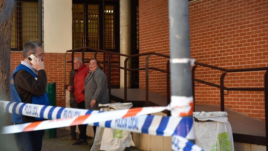 Familiares de desaparecidos en el accidente de trenes de Adamuz esperan ...