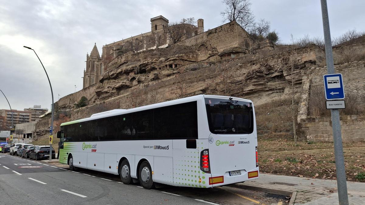 Monbus tornarà a analitzar l'any que ve les necessitats de la línia ...