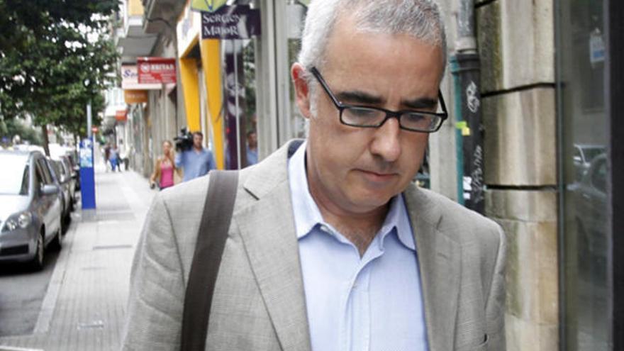 Alfonso Basterra cree inocente a su ex, que no quiere verlo "ni en pintura"