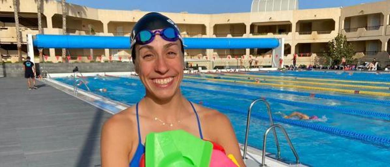 NATALIA CASTRO, LA TRIATLETA DE BUEU: Natalia Castro disputa el Europeo Élite