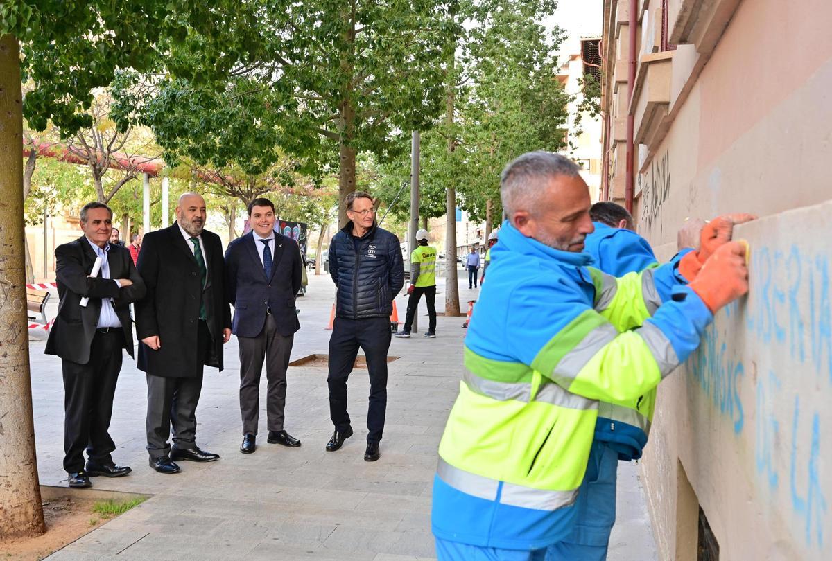 Limpieza en Palma: La ordenanza cívica que promete mano dura contra el ...