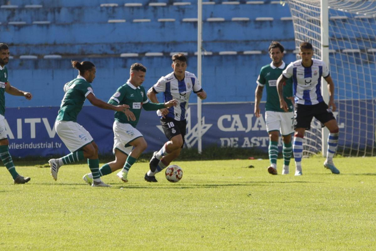 EN IMÁGENES: Así ha sido la victoria del Avilés ante el Coruxo