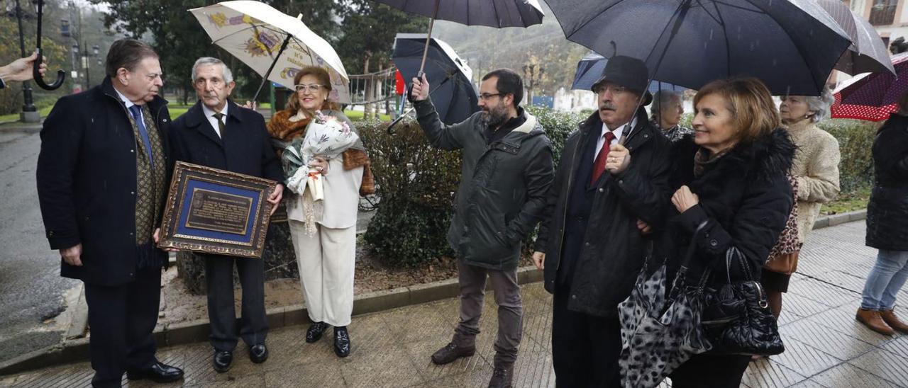 Canteli anuncia que las obras del polideportivo de Trubia se harán en ...