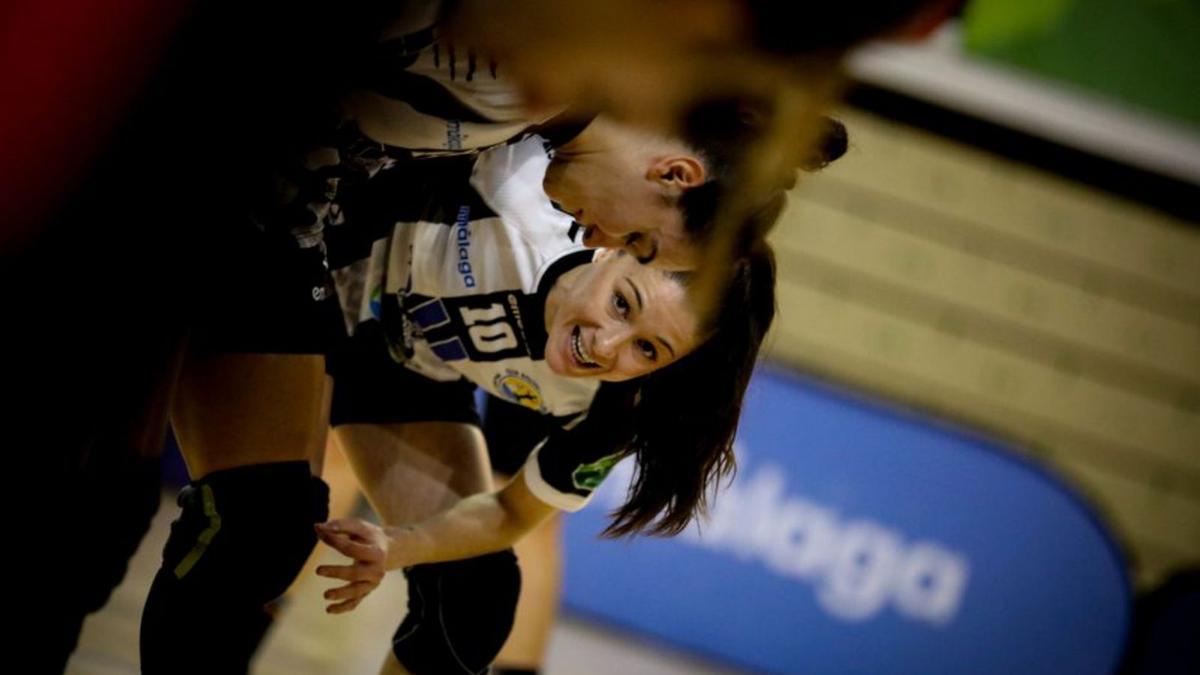 El Balonmano Costa del Sol Málaga inaugura 2023 en Carranque - La Opinión de Málaga