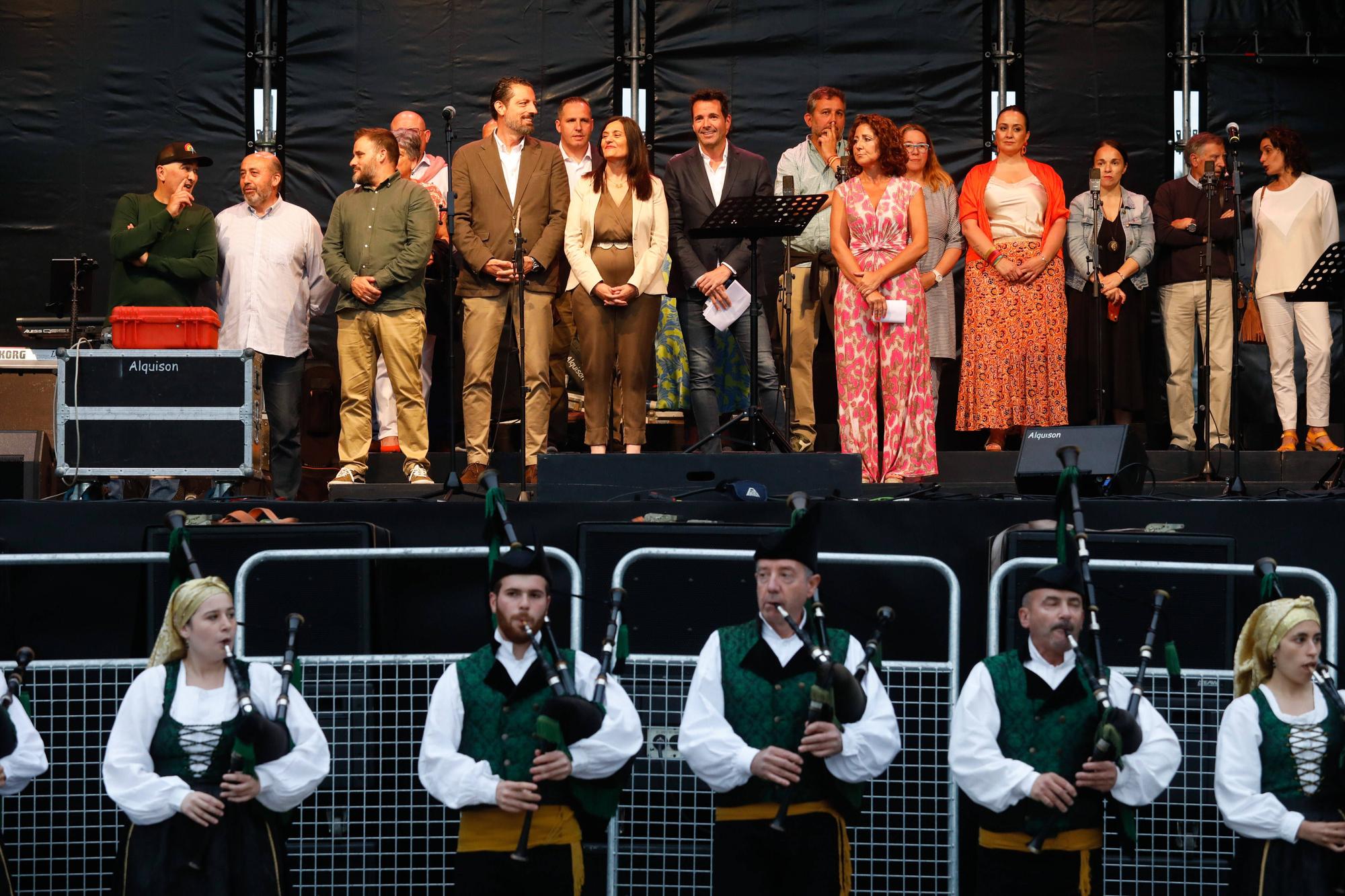 EN IMÁGENES: El pregón de las fiestas de Castrillón