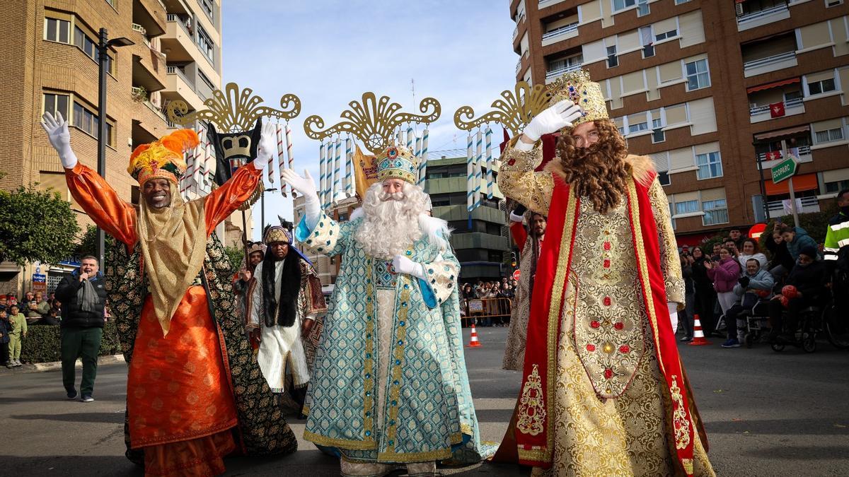 Cabalgata de Reyes aplazada en Torrent: "Hacer en Torrent la cabalgata ...