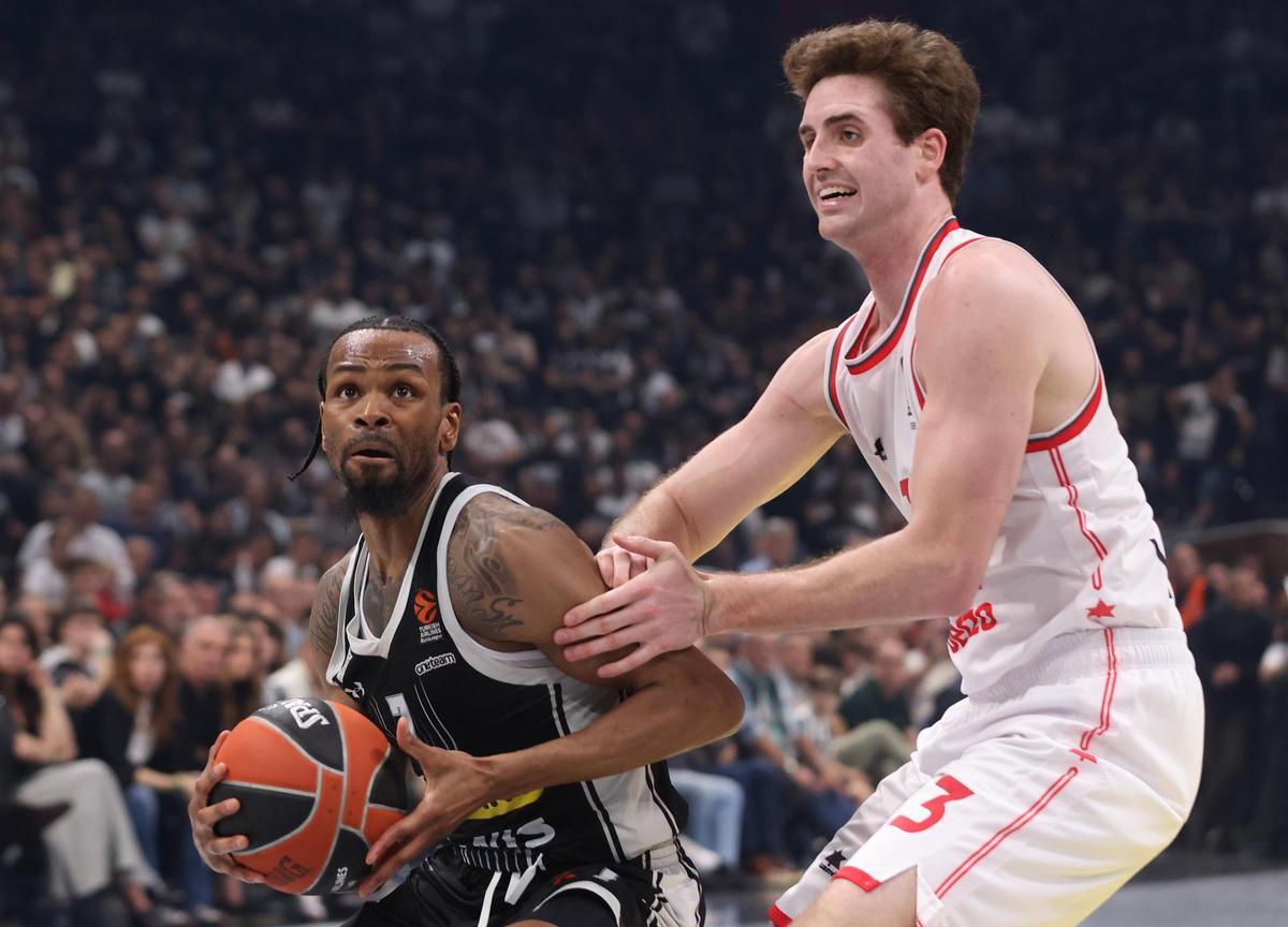 El jugador del Valencia Basket Nate Reuvers, obtiene la nacionalidad ...