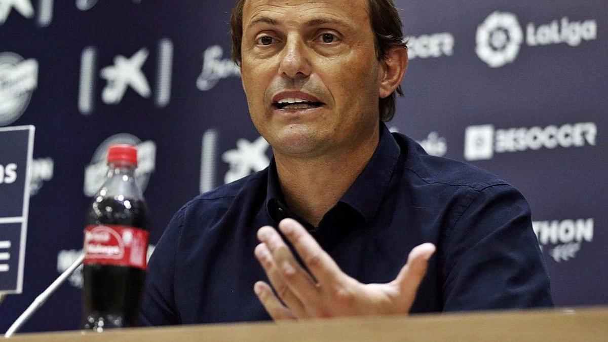 El lado más personal de Arnau, un hombre de fútbol muy trabajador - La ...