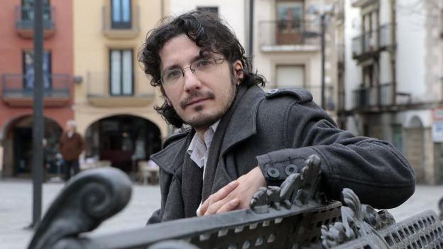 Álex Chico presenta en Alicante su última novela