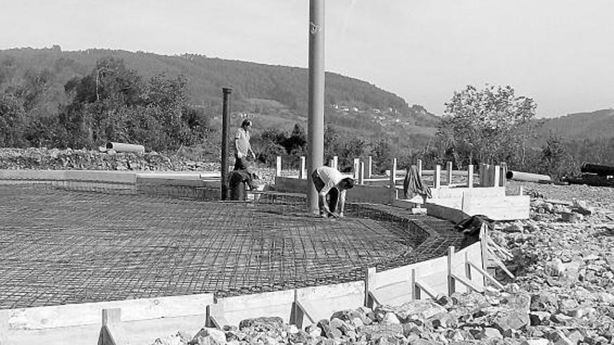 Colunga construye un nuevo depósito de agua de un millón de litros de ...