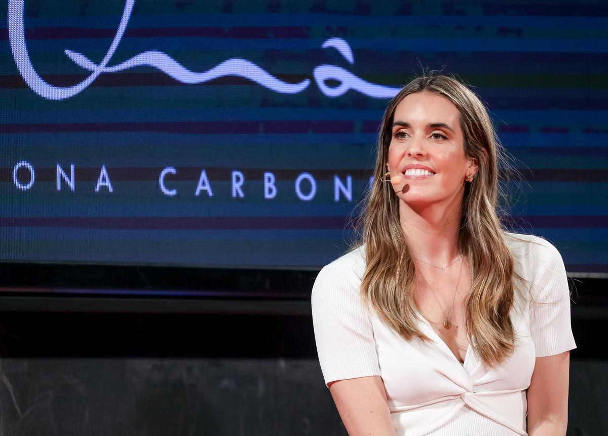 Ona Carbonell, de la piscina al diseño de bañadores con materiales ...
