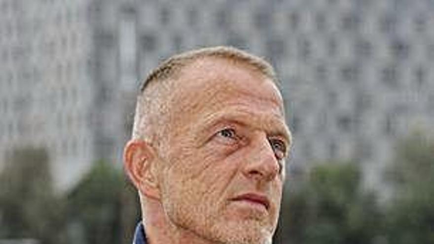 El retorn de Gerbrand Bakker