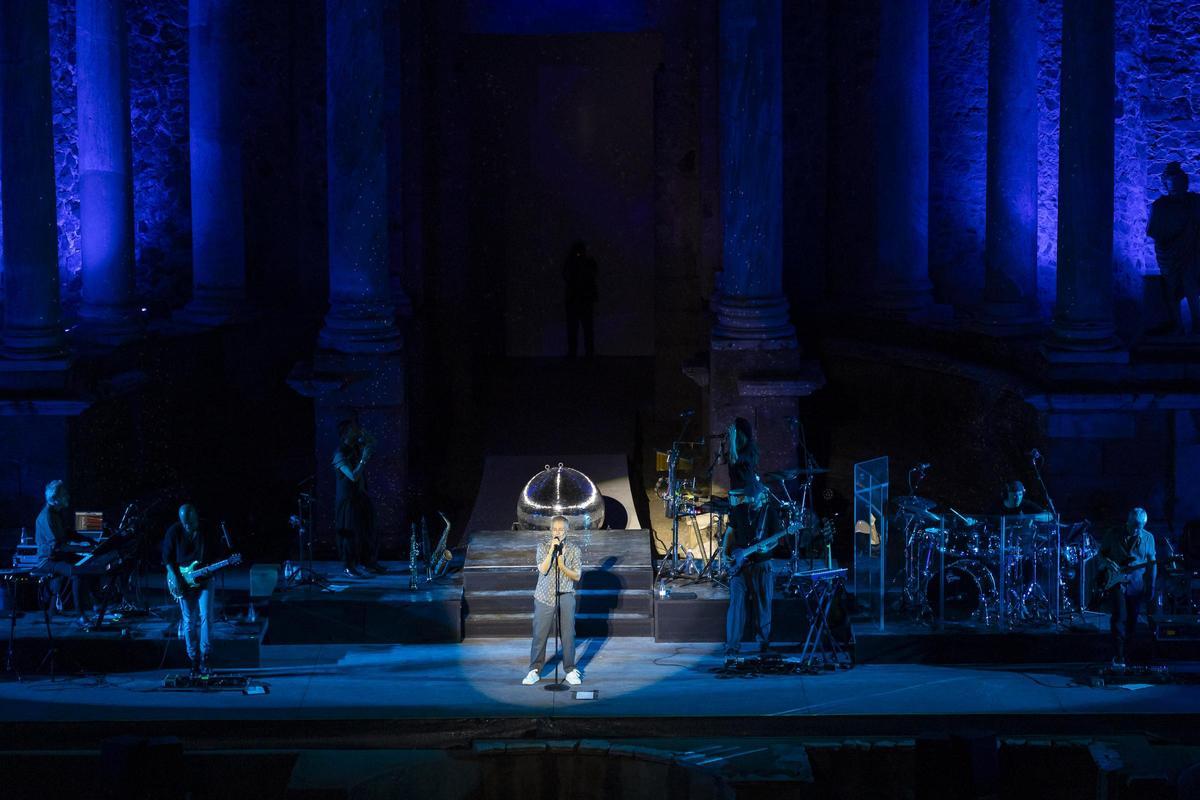 Sergio Dalma conquista Mérida con una noche italiana en el Teatro Romano