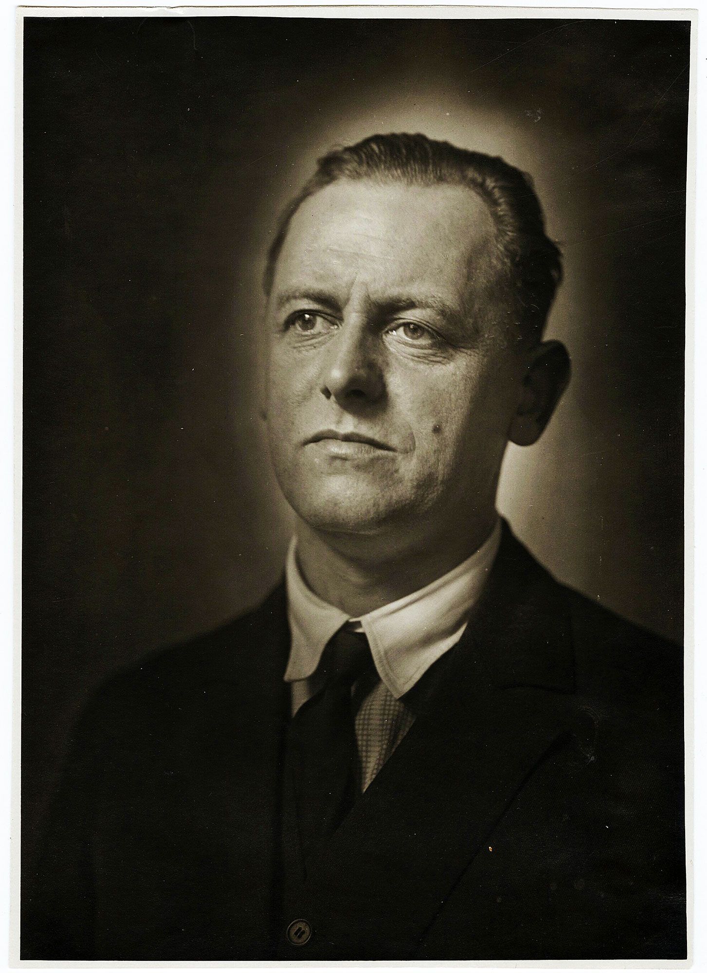 El IVAM lleva dos obras de Kurt Schwitter al MACA Alicante