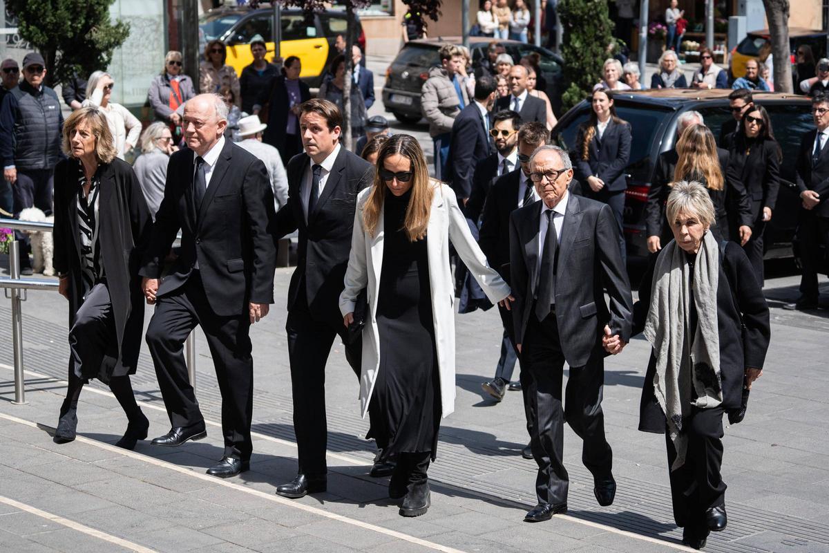 Funeral en Sarrià de la familia Escobar-Camprubí, fallecida en ...