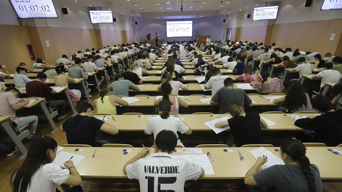 SELECTIVIDAD EN CÓRDOBA 2023 | Así ha sido el del examen de Inglés de la Selectividad de ...