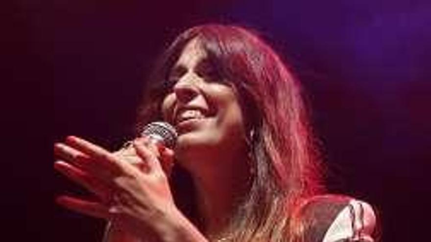 Marisa Valle Roso repasa su carrera musical en el colegio de las Dominicas