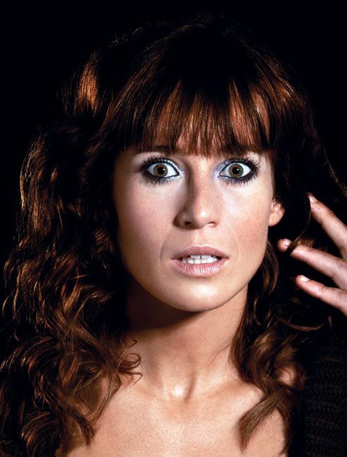 Marta Tura: con 3 maquillajes - Woman