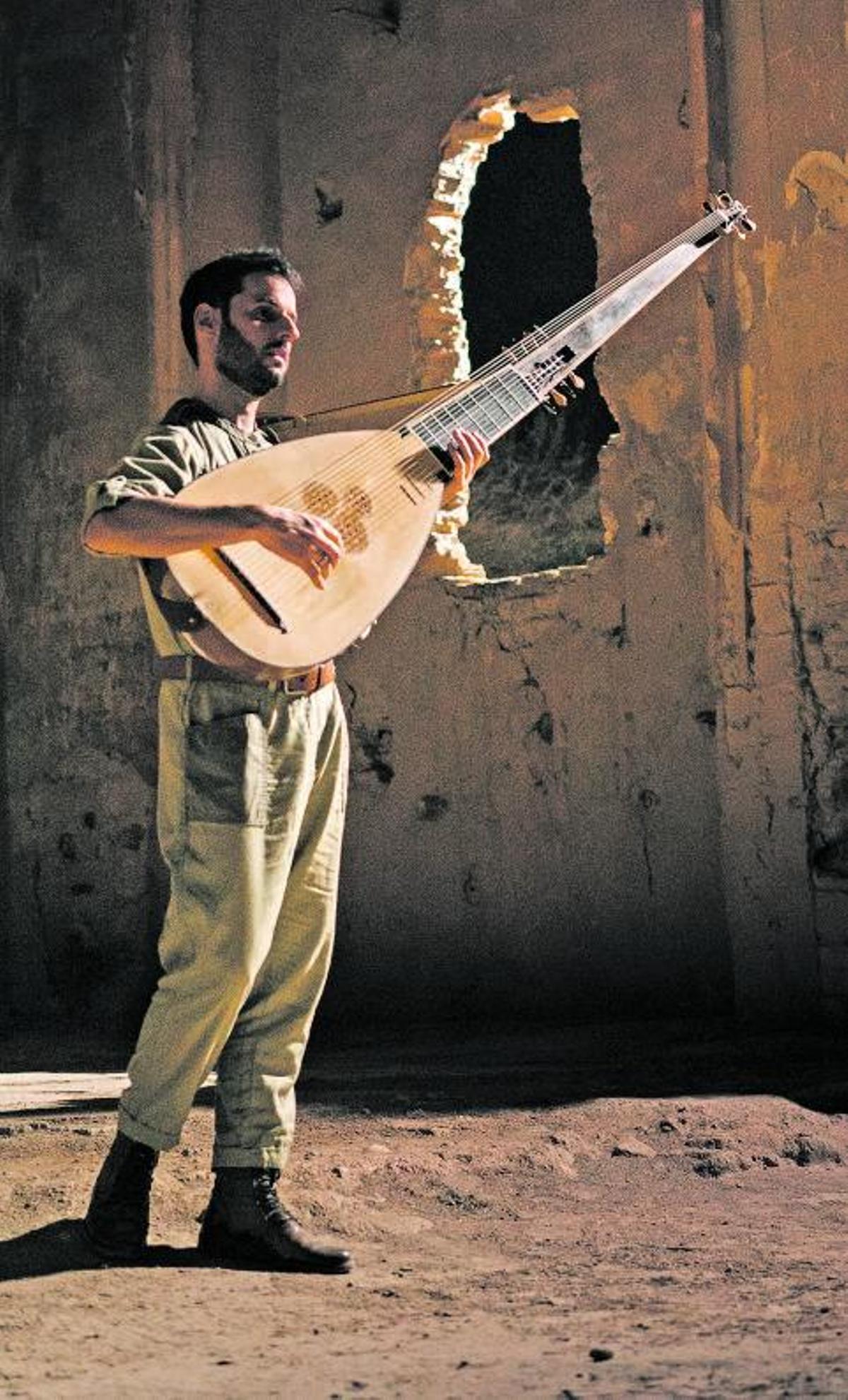 Daniel Zapico vuela solo