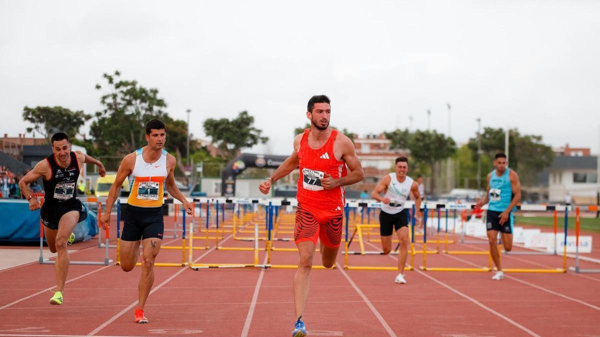 Ibiza vibra con las victorias de Quique Llopis y María Vicente en el ...