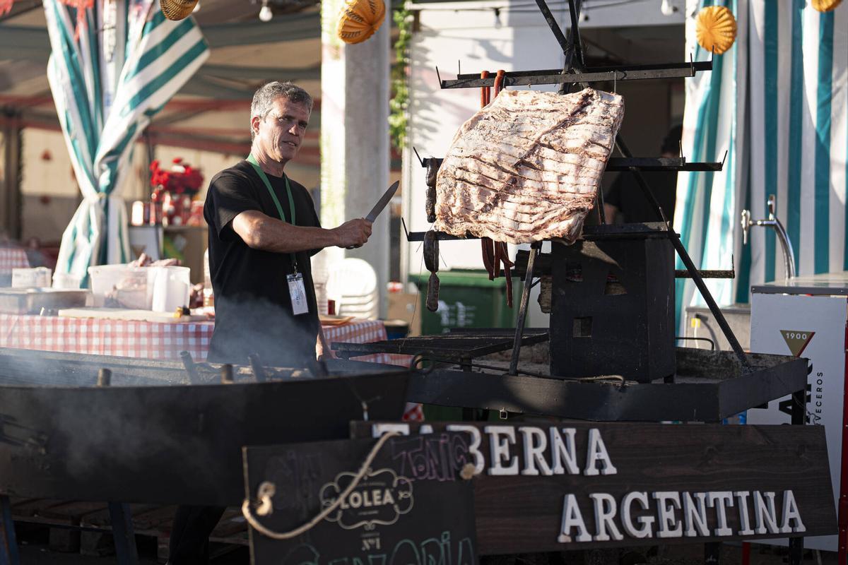 El tirón de la Feria de Abril entre los latinos de Barcelona: "A todo ...