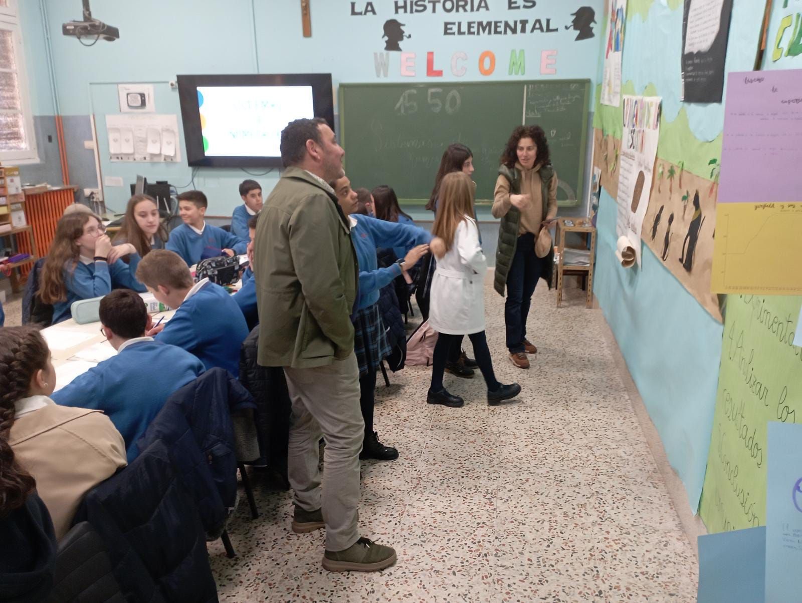Los alumnos del colegio María Inmaculada de Laviana muestran su trabajo ...