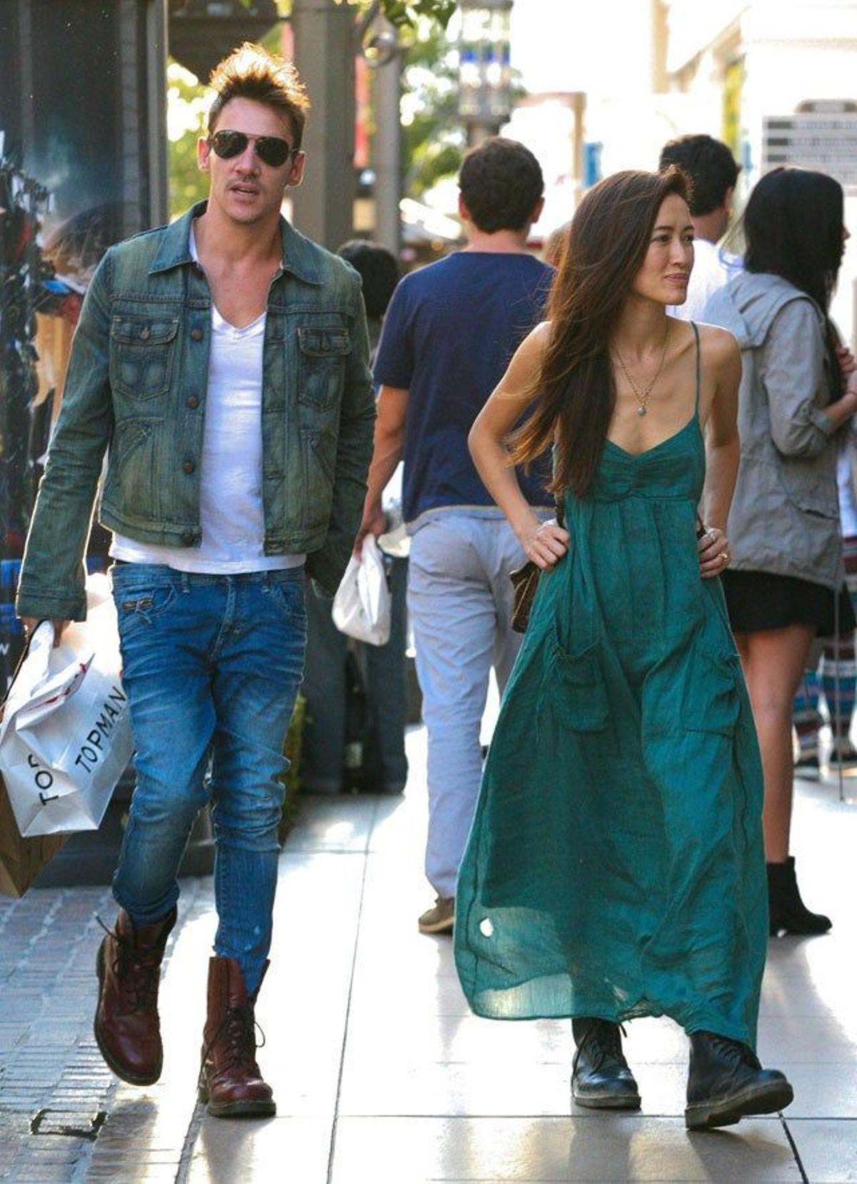 Jonathan Rhys-Meyers, de paseo con su novia - Cuore