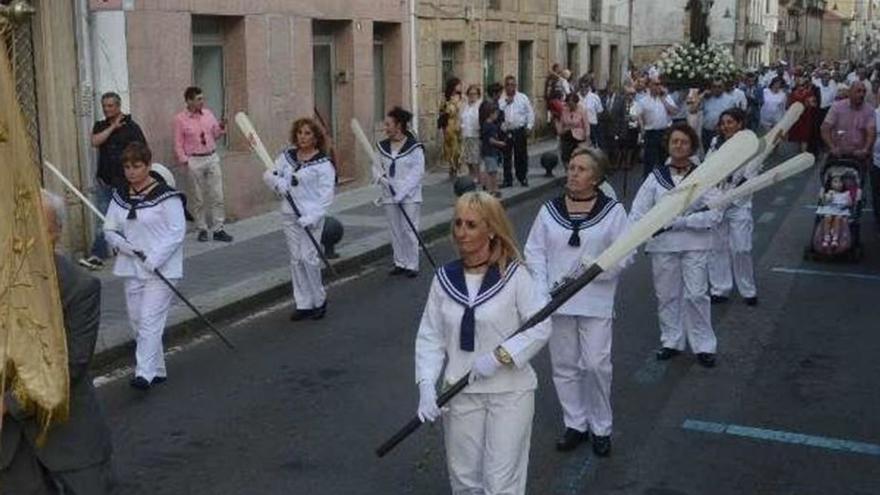 Pontecesures celebra este domingo o Desfile Valeiro na honra da patroa ...
