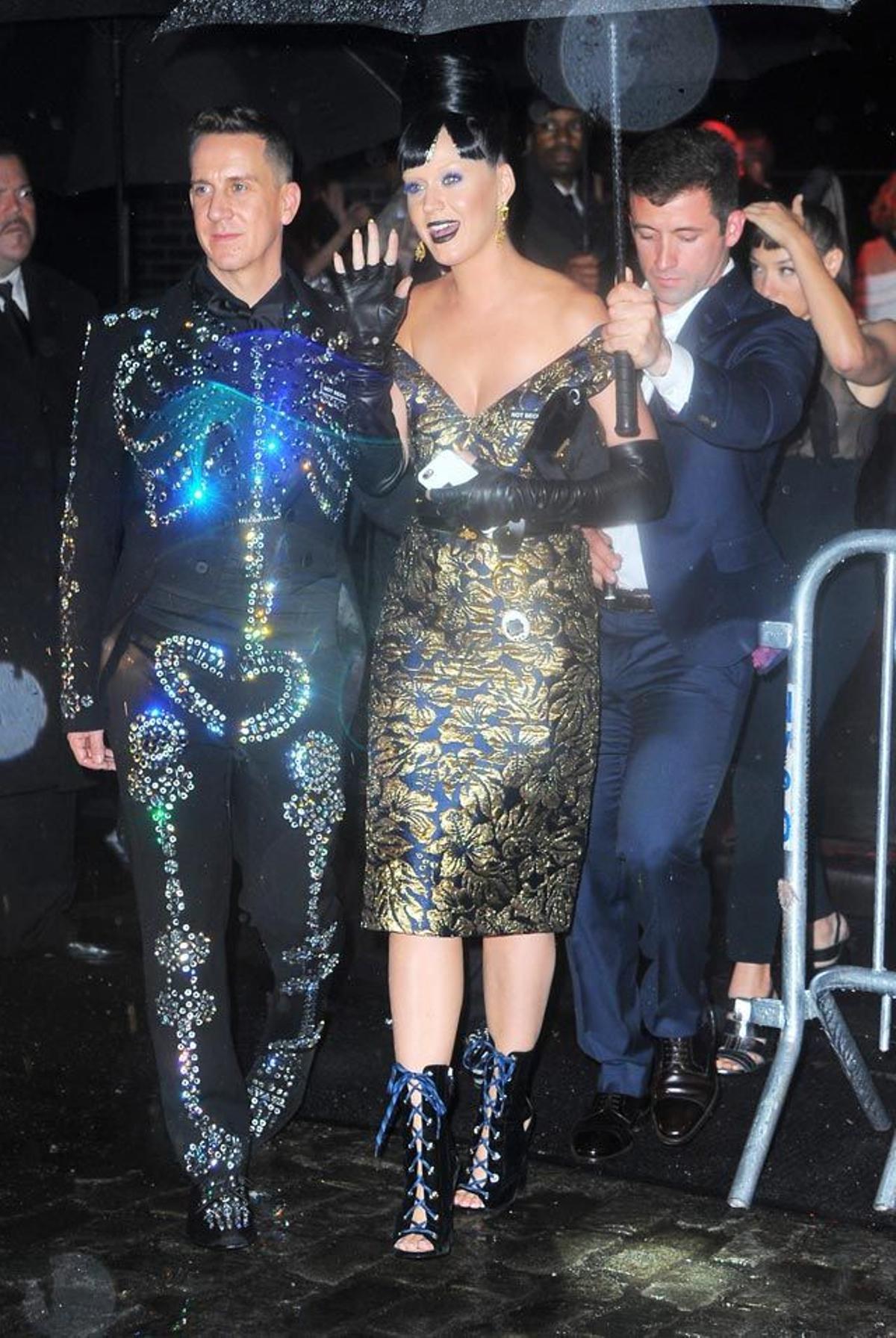Katy Perry anuncia que ella no es Becky - Cuore
