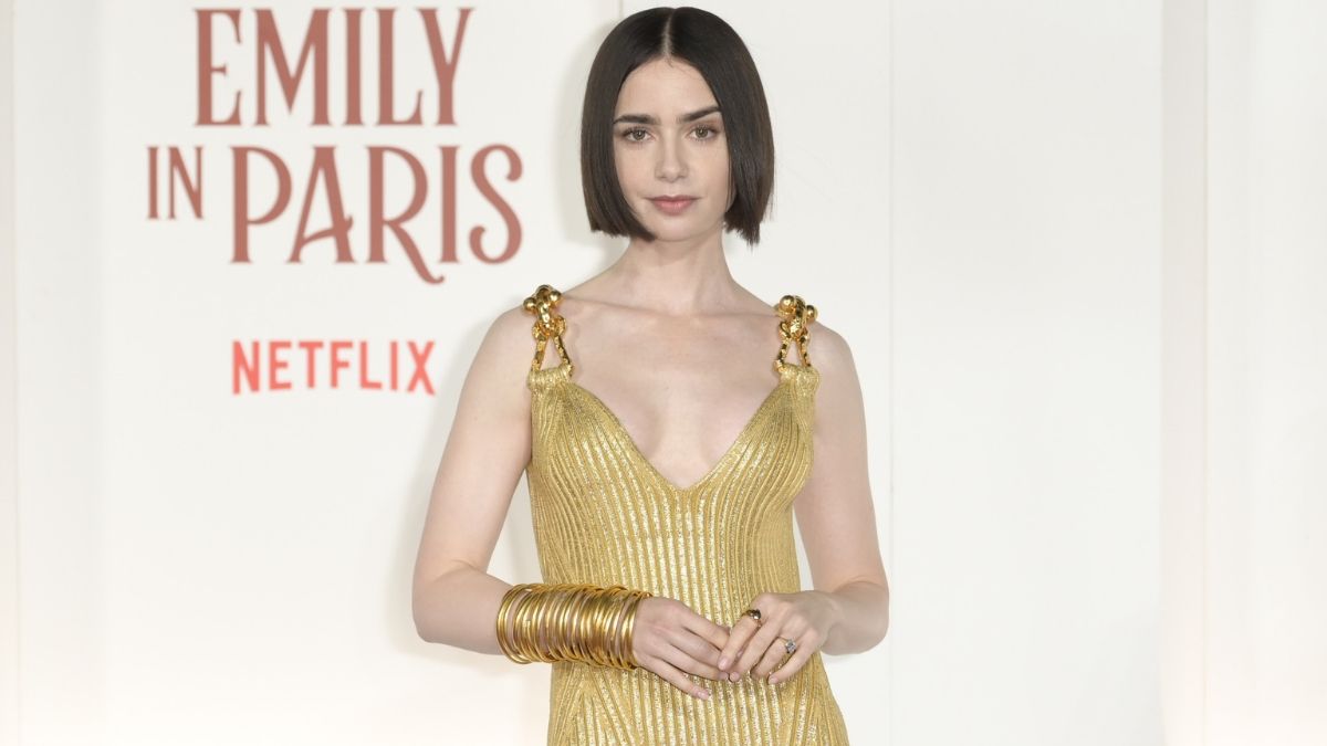 EMILY IN PARIS TEMPORADA 5 | Si paras en el minuto 0:23 del tráiler de ...