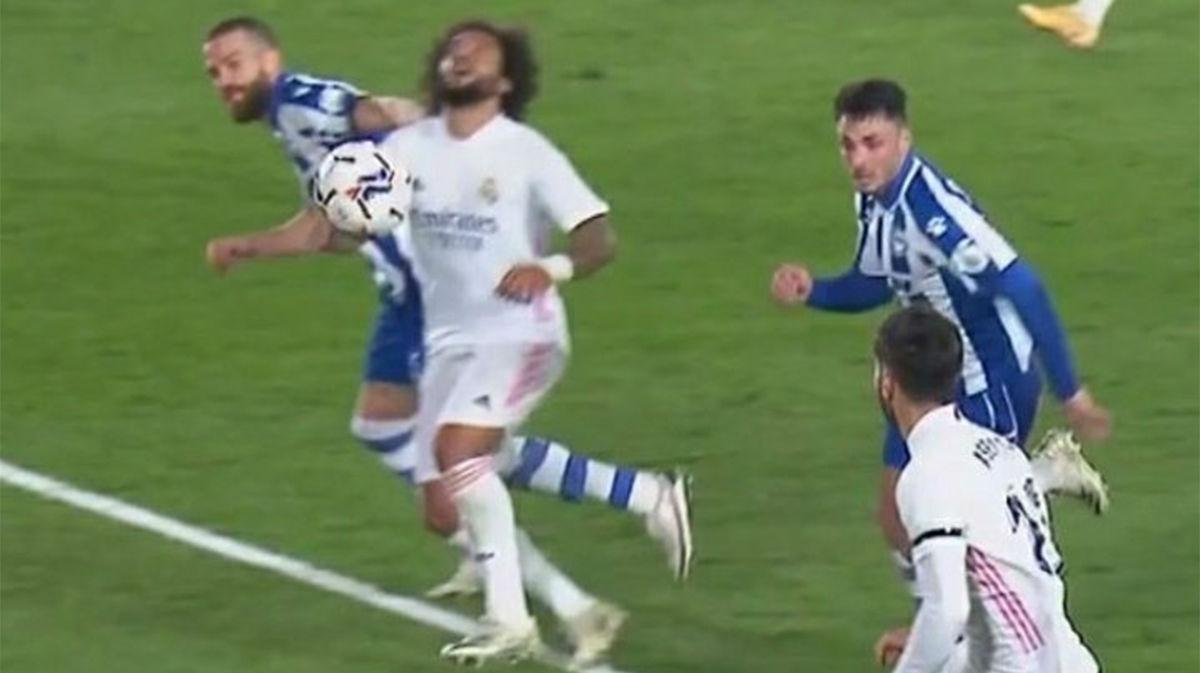 Real Madrid left-back Marcelo: He pulled my hair, what a disgrace!