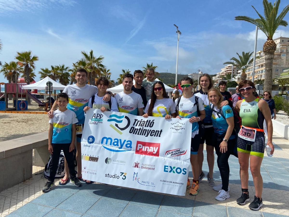 El Triatló Ontinyent queda entre los diez mejores en Orpesa del Mar