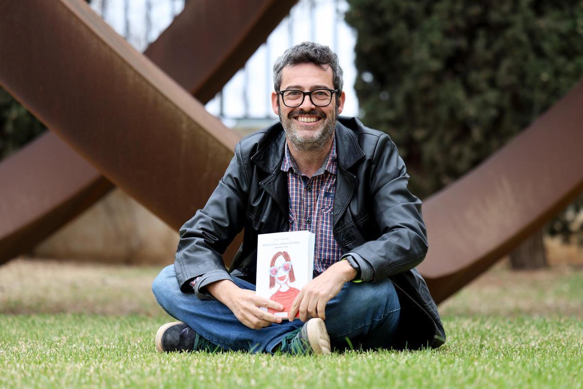 LIBROS SOBRE IBIZA: El periodista David Ventura: «Mi novela es un retrato de la Ibiza de ...