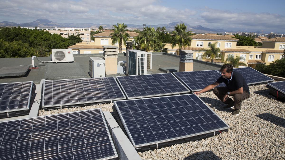 Más de un millón de euros para colocar 800 placas solares en colegios ...