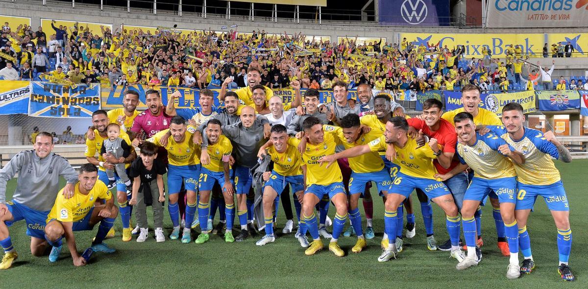 Curbelo hace campaña para renovar a Pimienta en la UD Las Palmas ...