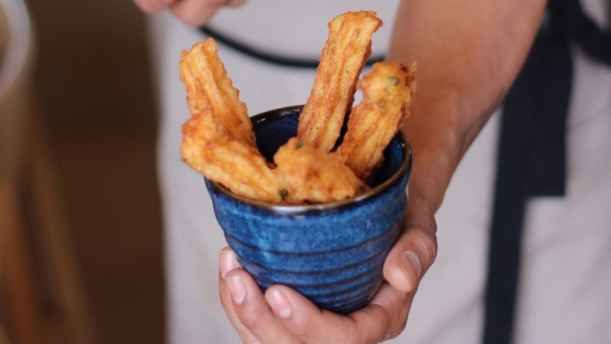 Receta: así se hace la porra de bacalao del restaurante Tragamar ...