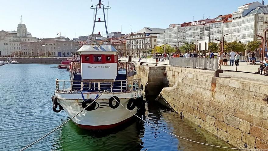 BARCO A CORUÑA OLEIROS: A Coruña también quiere el barco a Oleiros