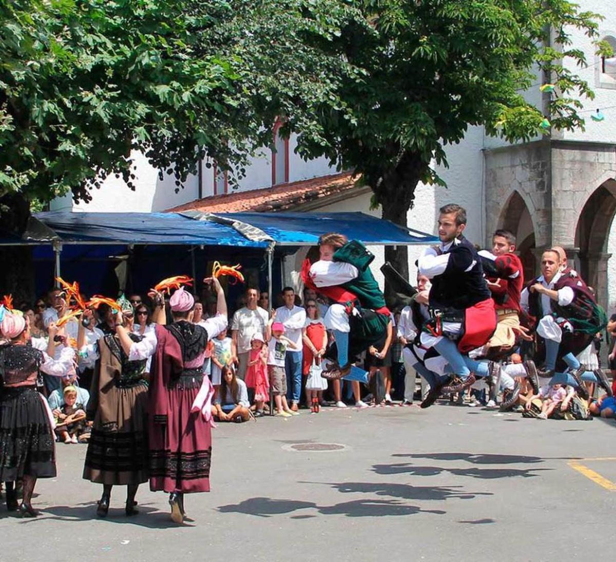 Pericote, el símbolo sagrado de Llanes