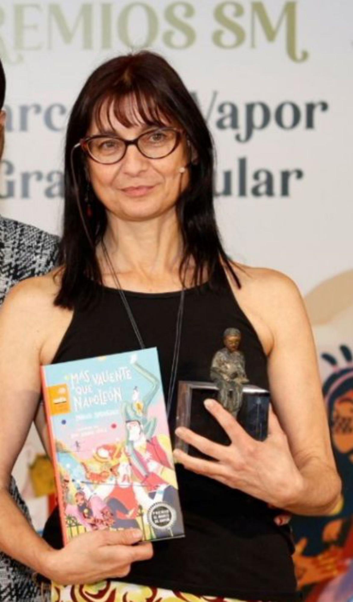 Un premio con el circo que fascinaba al abuelo: la ovetense Mónica ...