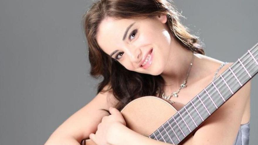 La guitarrista Ana Vidovic obre el festival de Cervià - Diari de Girona