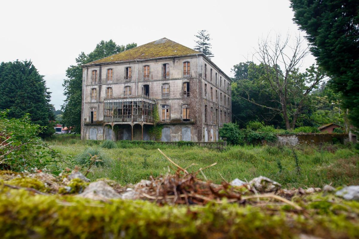 PALACETE ABANDONADO REYES ESPAÑA VILAGARCÍA | Antes alojaba a reyes de ...