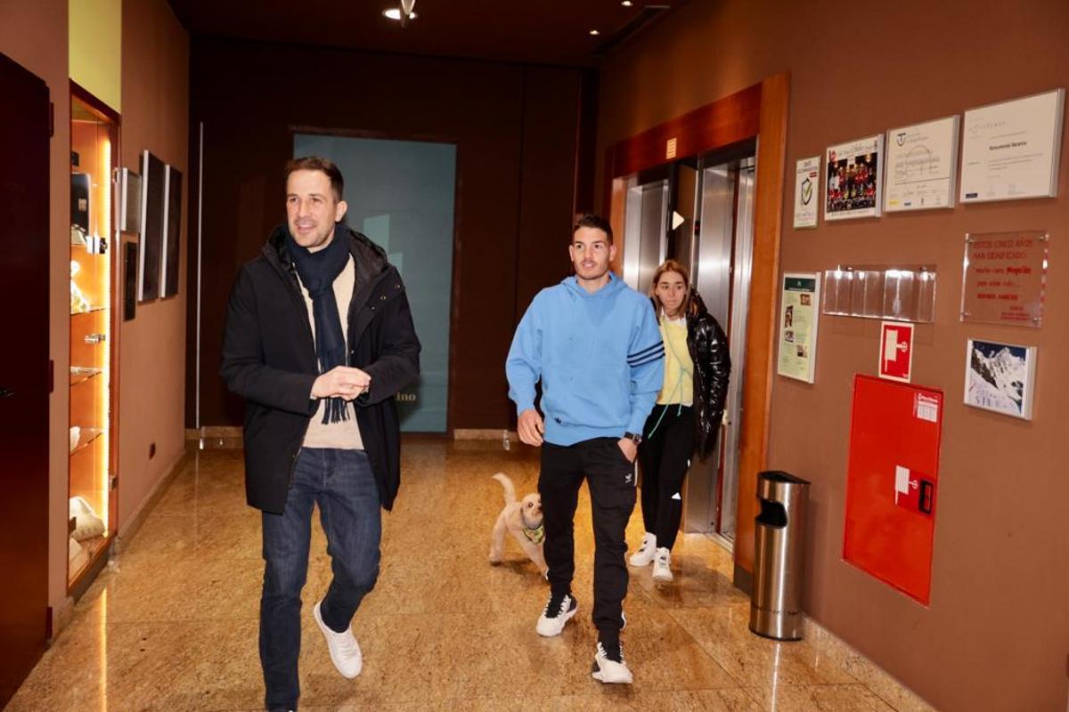 Manu Vallejo, nuevo fichaje carbayón, ya está en Oviedo