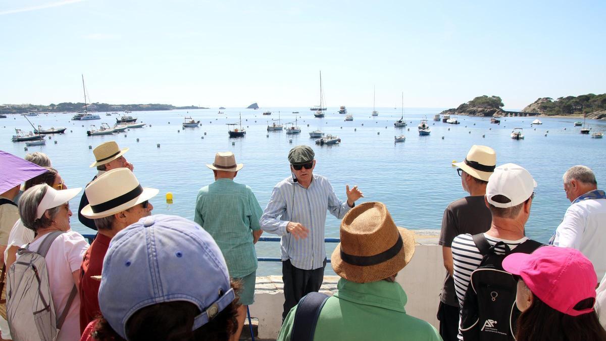 Cadaqués estrena una ruta per resseguir els indrets més vinculats a la ...